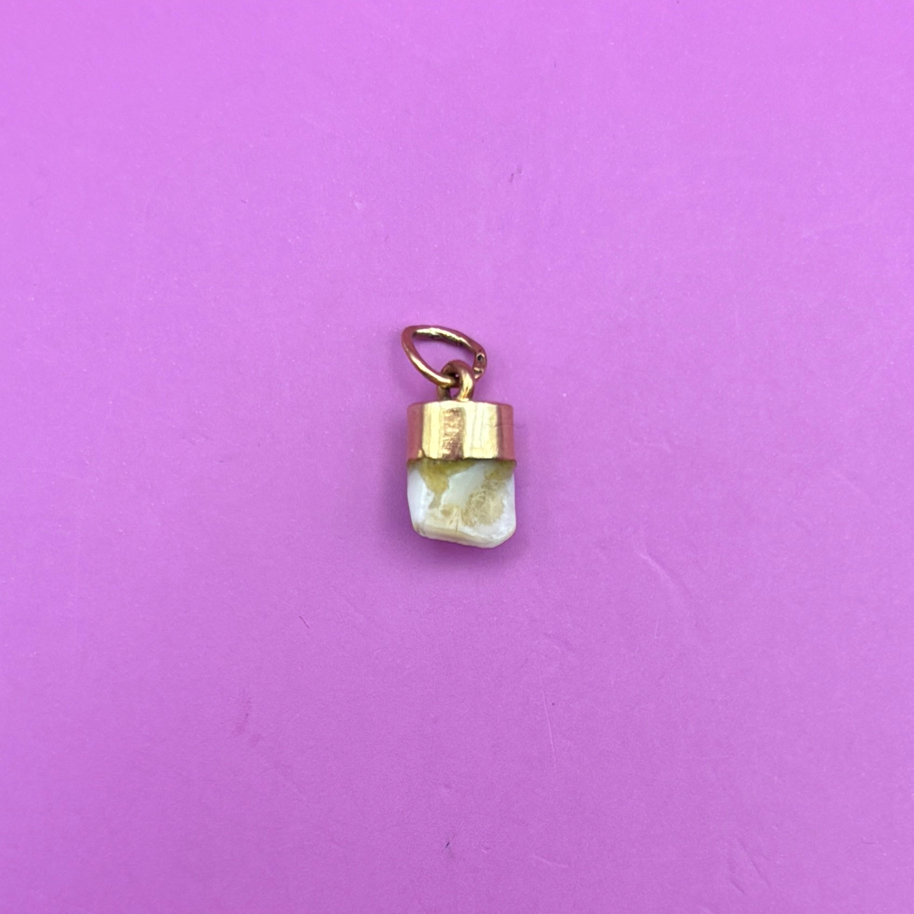 18k baby tooth charm – CNOJ